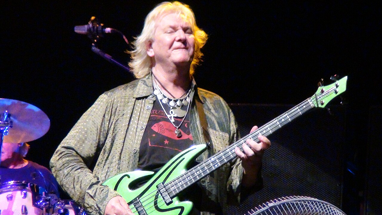 Yes Chris Squire: From The Beginning To Now - Classic Rock Artists